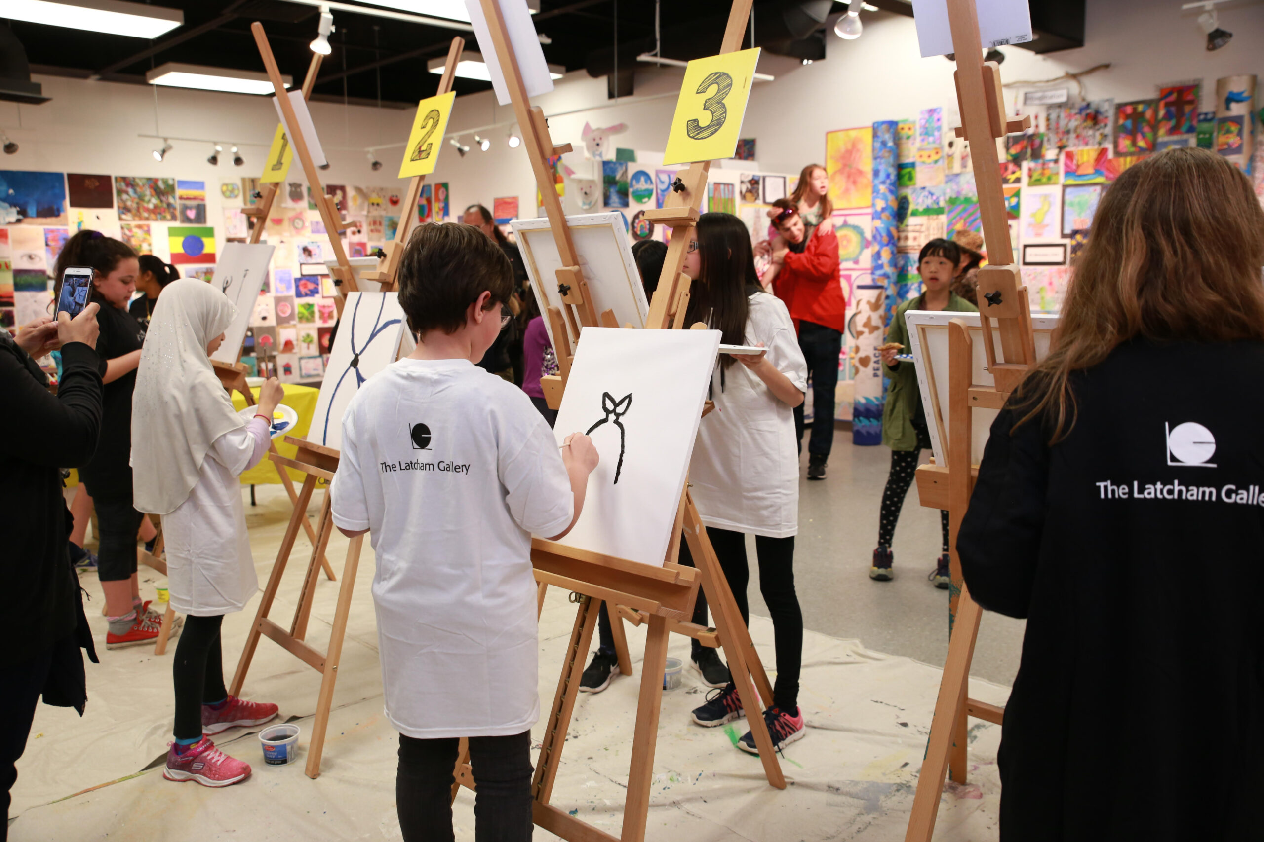 kickstART Paint Battle - Latcham Art Centre